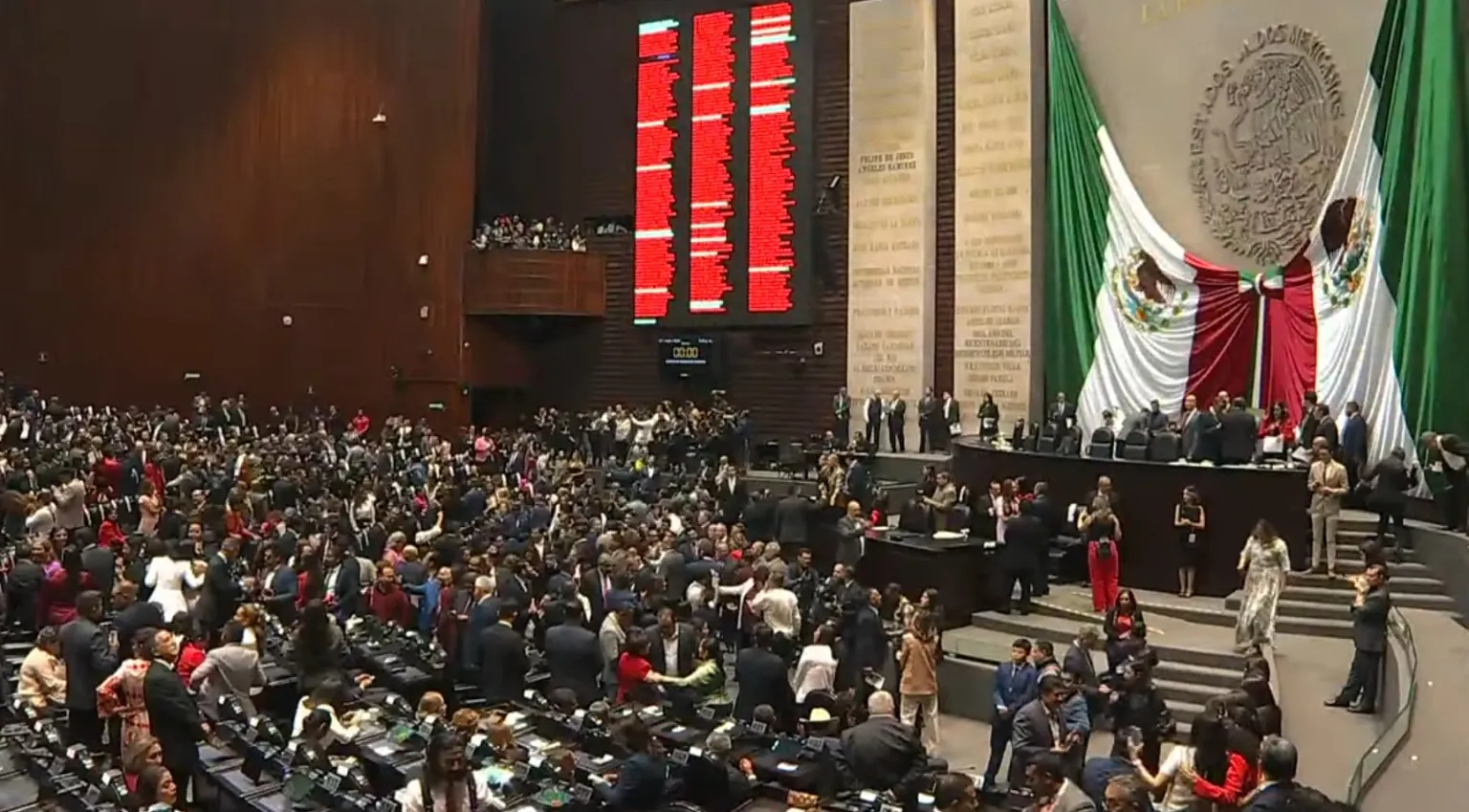 Inicia la LXVI Legislatura del Congreso mexicano – Entrelineas